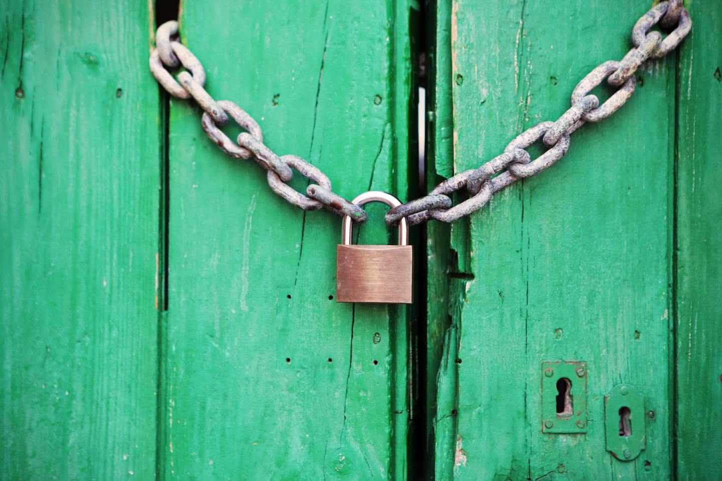 What Does “Closed-Door” Romance Mean? – Cupcakes ‘n Kisses